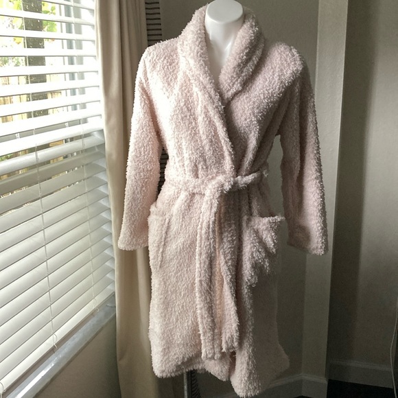 Ulta Beauty | Intimates & Sleepwear | Ulta Beauty Robe Size Small ...